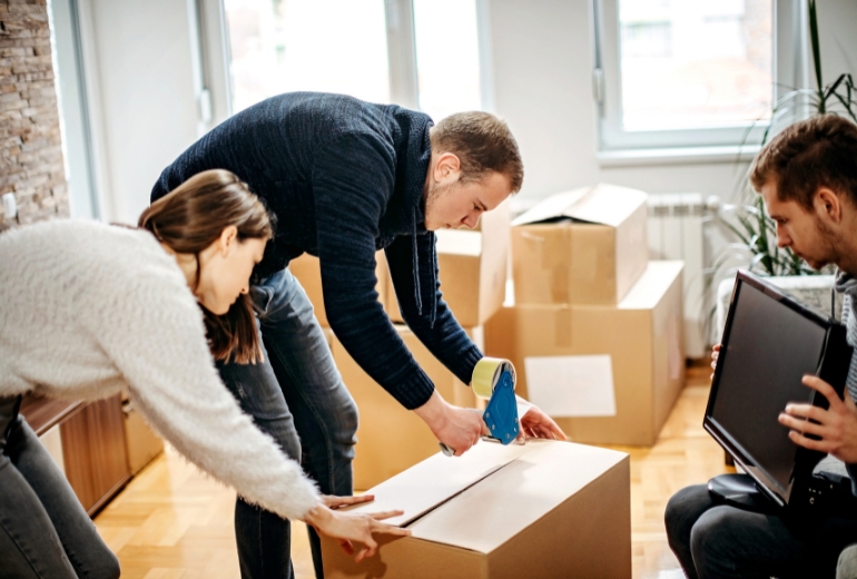 Embalar muebles para Mudanza en 2025: Formas + Consejos