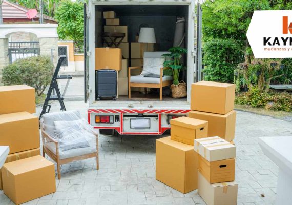 Cómo embalar una televisión para la mudanza [Sin daños]